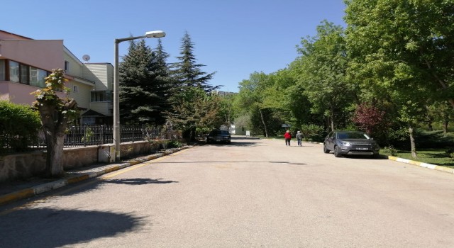 Kocası tarafından vahşice katledilen kadın bu evde öldürüldü Kocası tarafından vahşice katledilen kadın bu evde öldürüldü