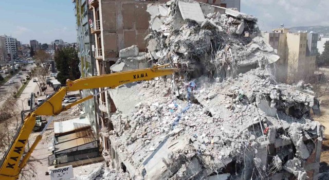 Adıyamanda enkaz kaldırma yüzde 70, acil binaların yıkımı ise yüzde ... Adıyamanda enkaz kaldırma yüzde 70, acil binaların yıkımı ise yüzde ...